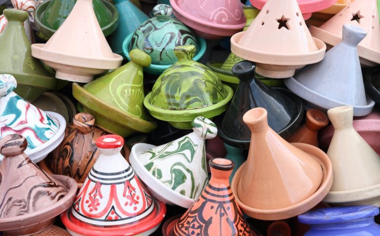 Guida alla Cucina Marocchina: Sapori e Spezie